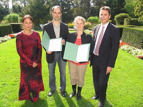 Edgar Knobloch ist Träger des Ilsetraut-Glock-Grabe-Preises 2009 : 21 ...